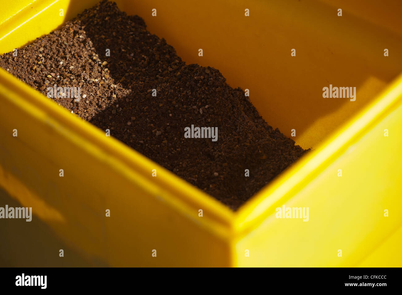 Road salt storage hi-res stock photography and images - Alamy