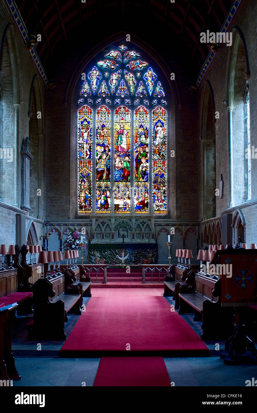Buckinghamshire church hi-res stock photography and images - Alamy