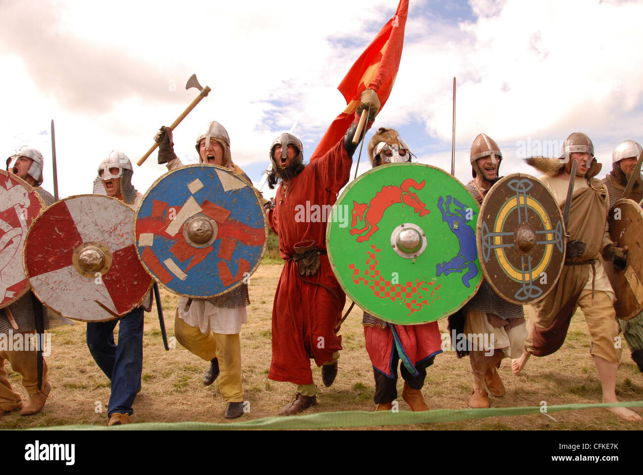 Viking attack hi-res stock photography and images - Alamy