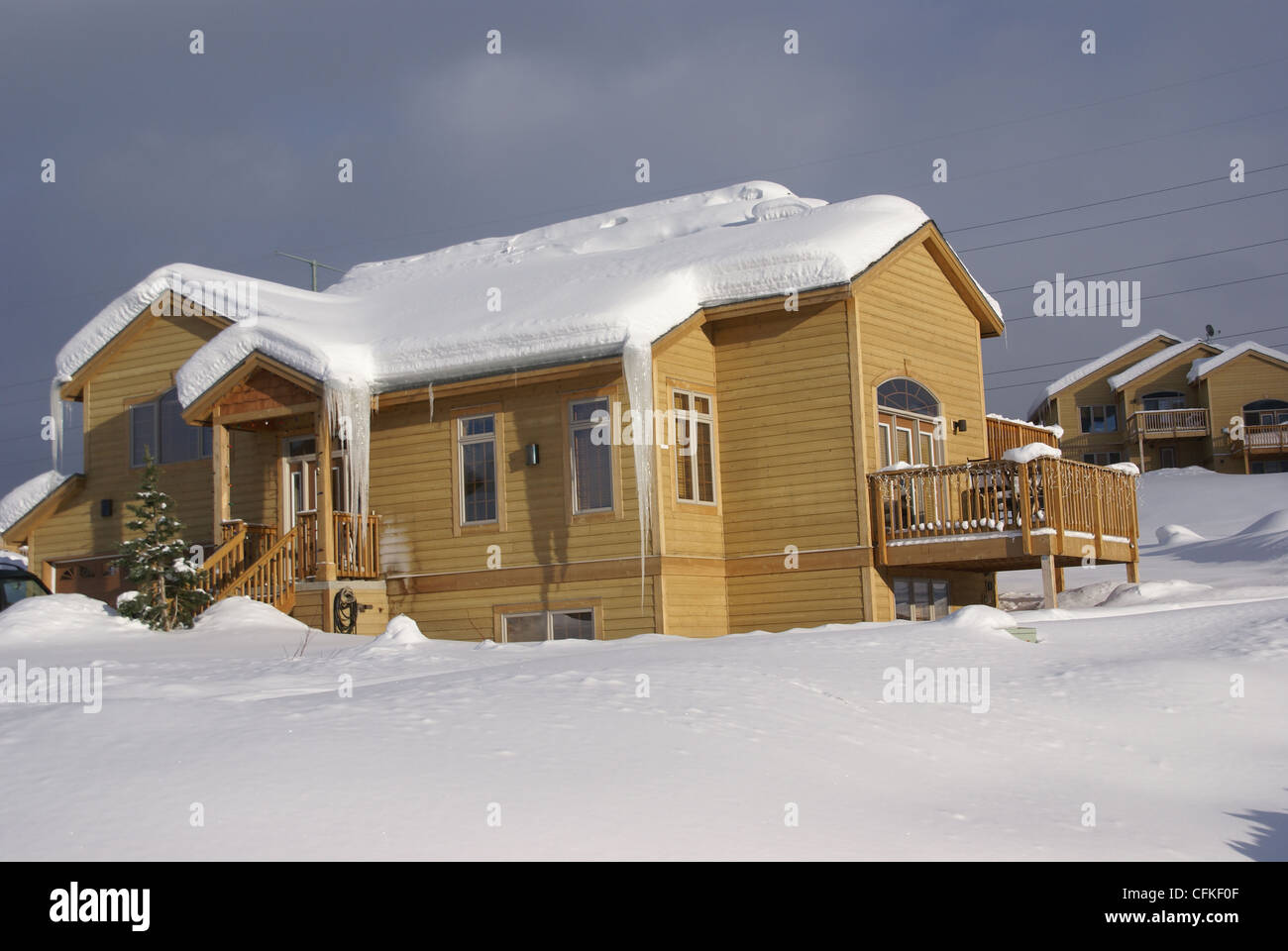 modern homes houses townhouses buildings condos winter rockies colorado ...