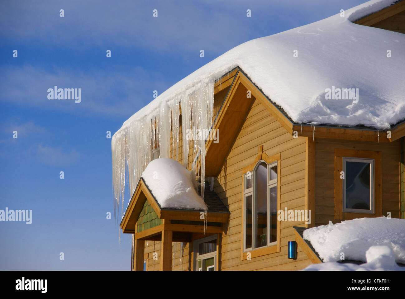 modern homes houses townhouses buildings condos winter rockies colorado ...