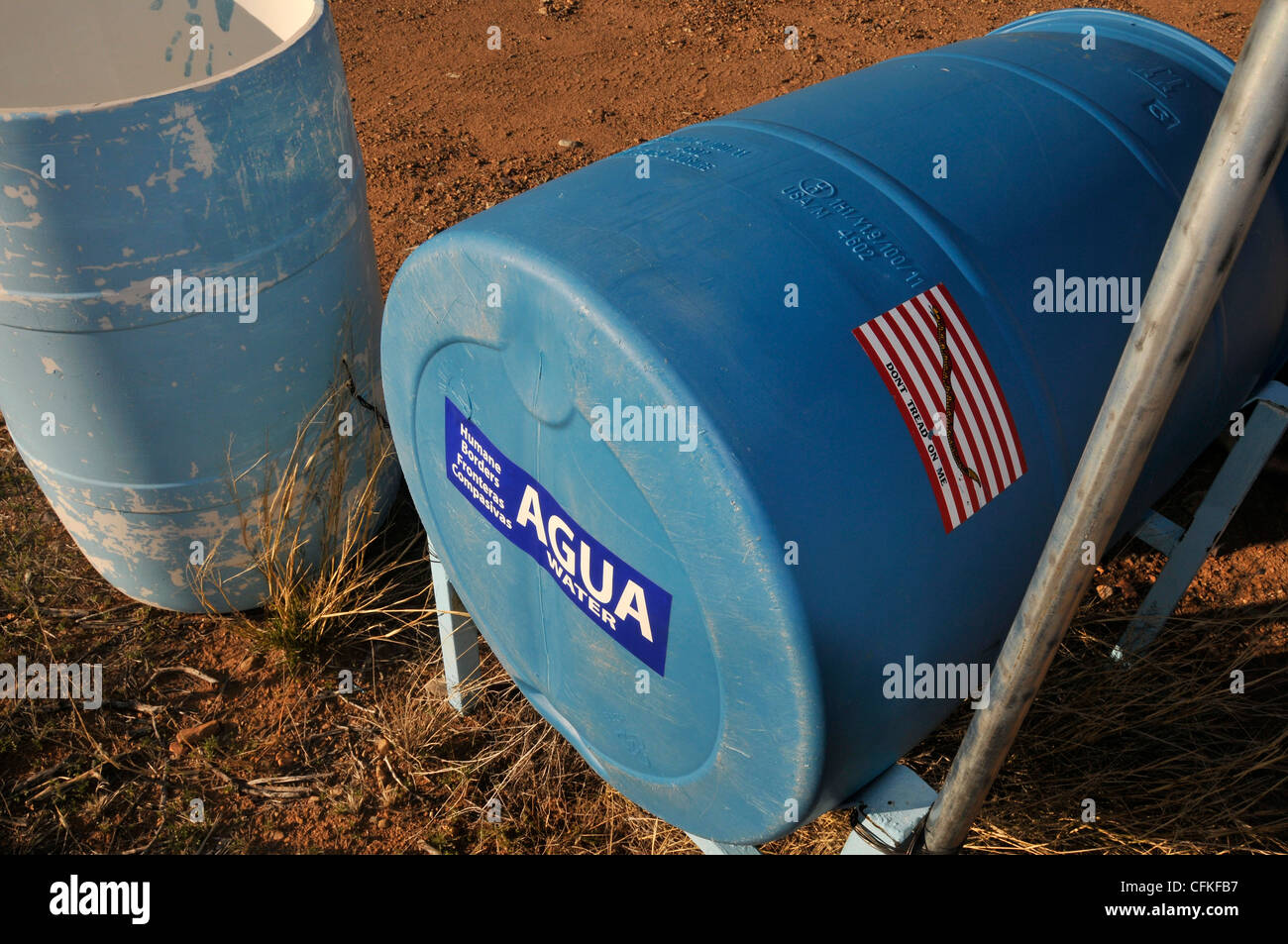 A water station by Humane Borders provides water to undocumented ...