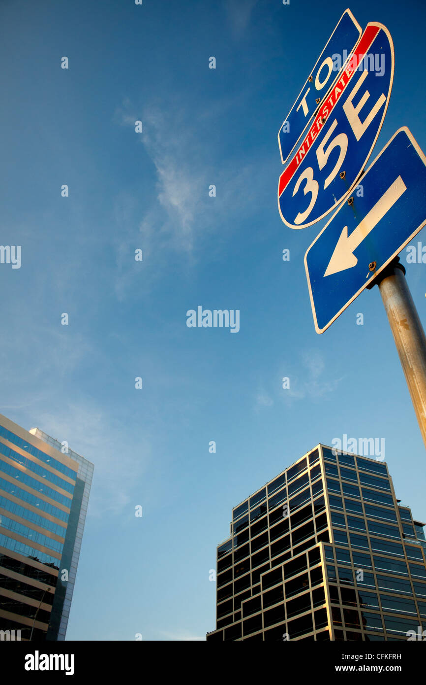 Dallas highway hi-res stock photography and images - Alamy