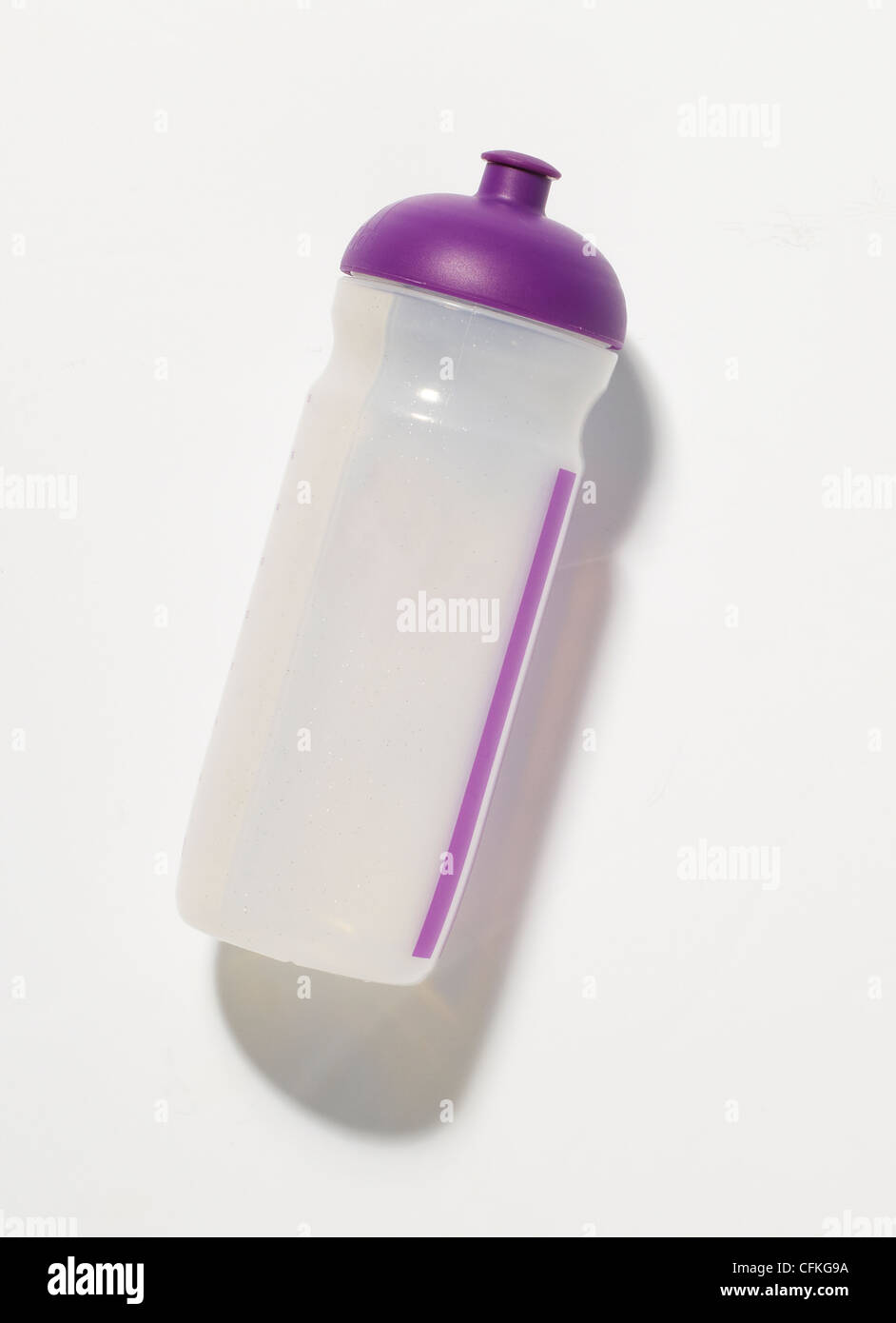 Drinks bottle cut out hi-res stock photography and images - Alamy