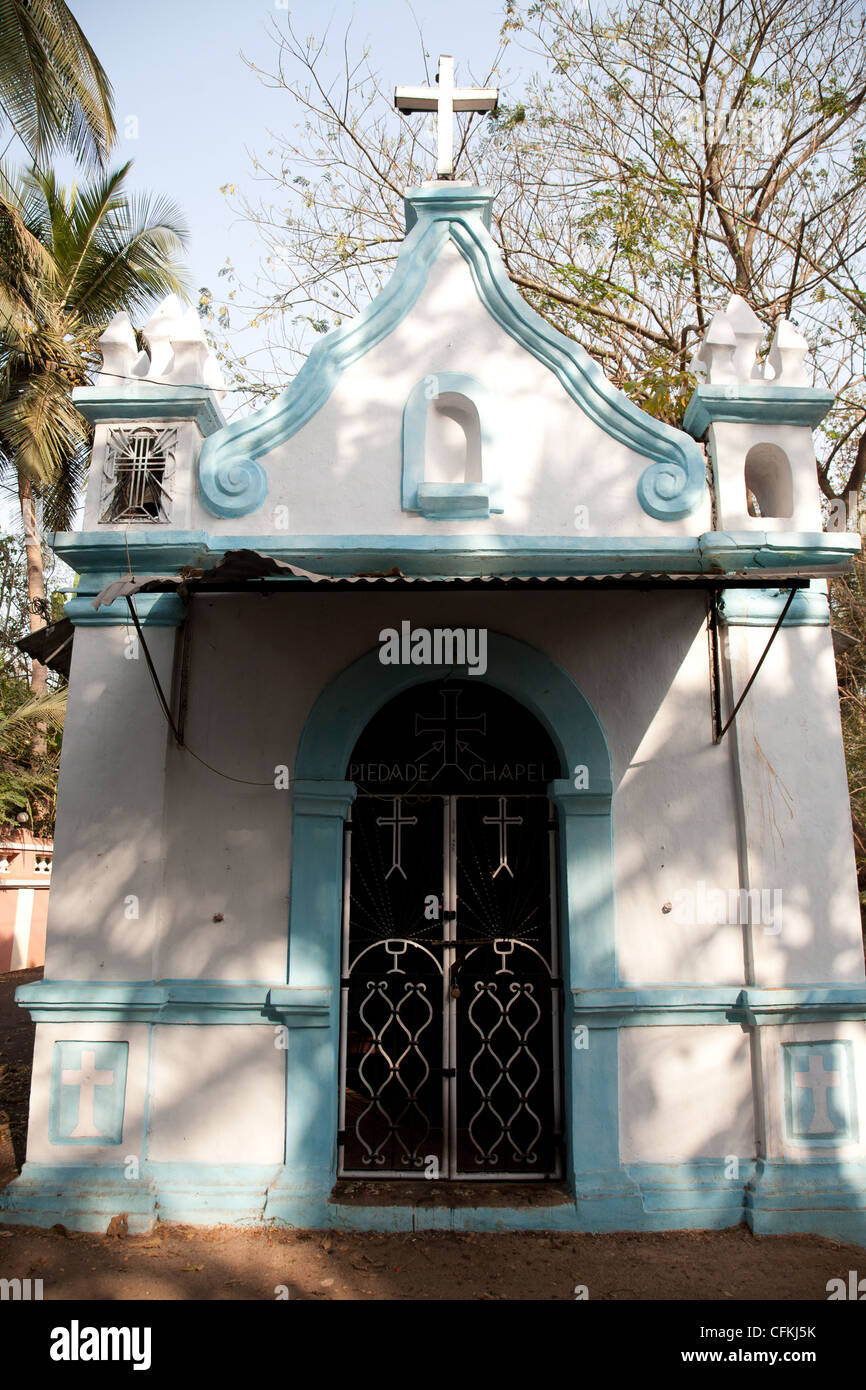 Goan catholic church hi-res stock photography and images - Alamy