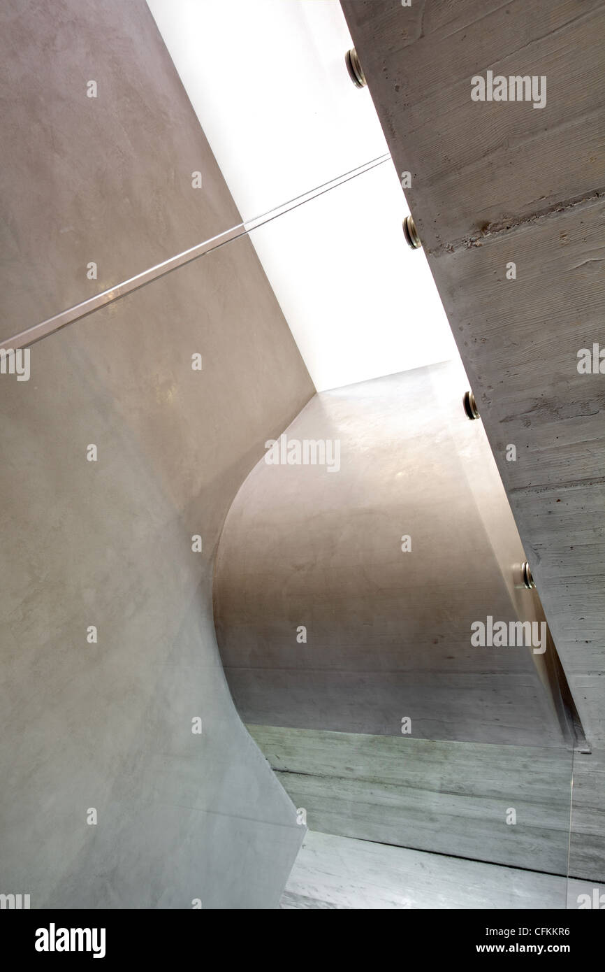 Detail of concrete curve above stairs Stock Photo - Alamy
