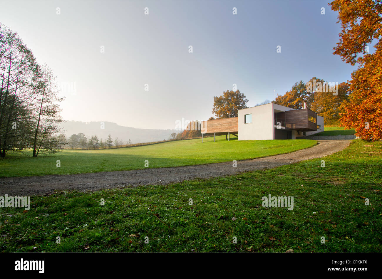 Country exterior design hi-res stock photography and images - Alamy