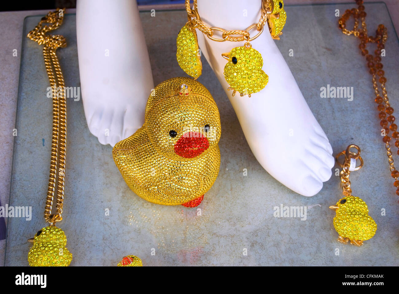 Windows display in a top shop of Chelsea Stock Photo - Alamy