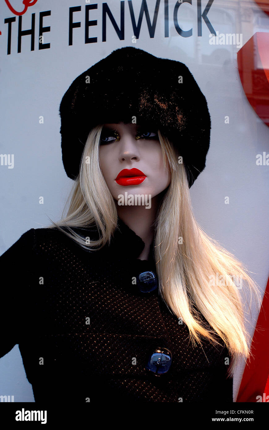 Mannequin in a top shop Stock Photo - Alamy