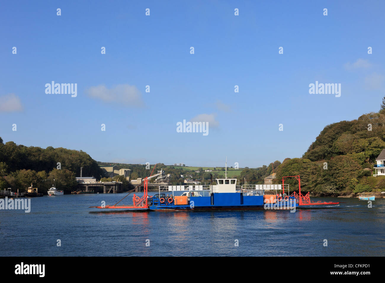 Fowey, Cornwall, England, UK, Britain. Bodinnick car ferry crossing the ...