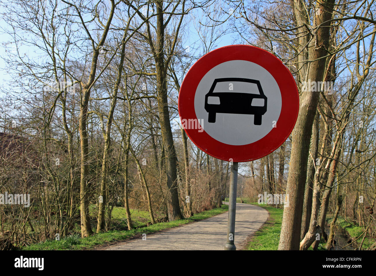 Forbidden for cars sign hi-res stock photography and images - Alamy