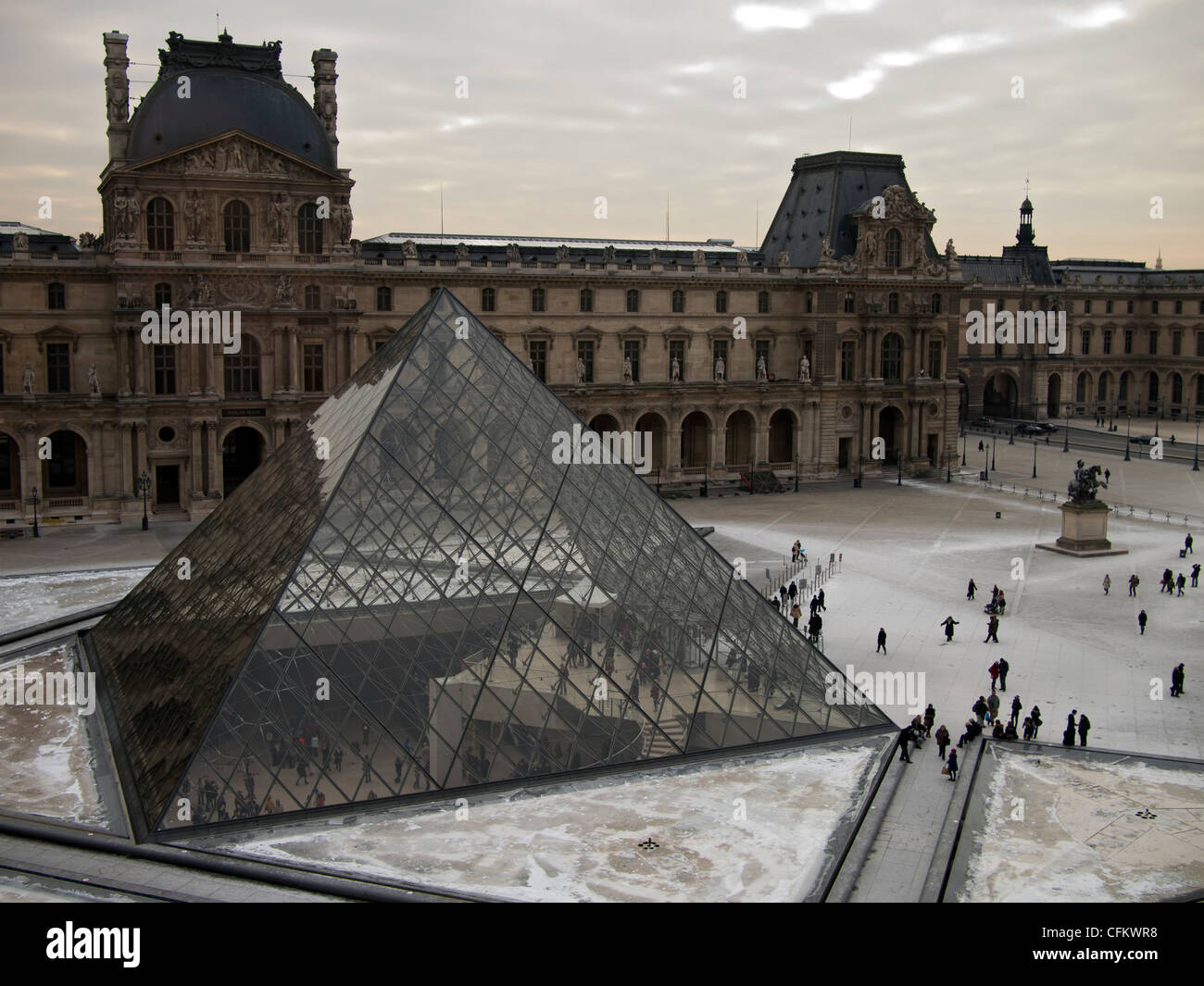 The Louvre Pyramid Stock Photo - Alamy