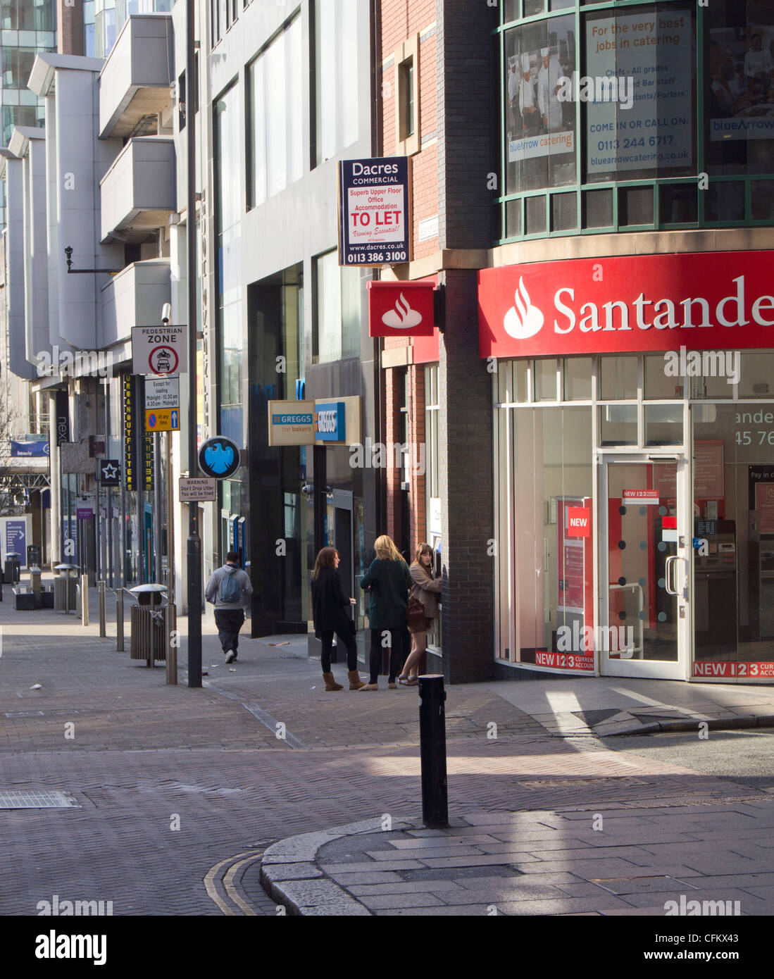 Albion Street in Leeds city center Stock Photo - Alamy