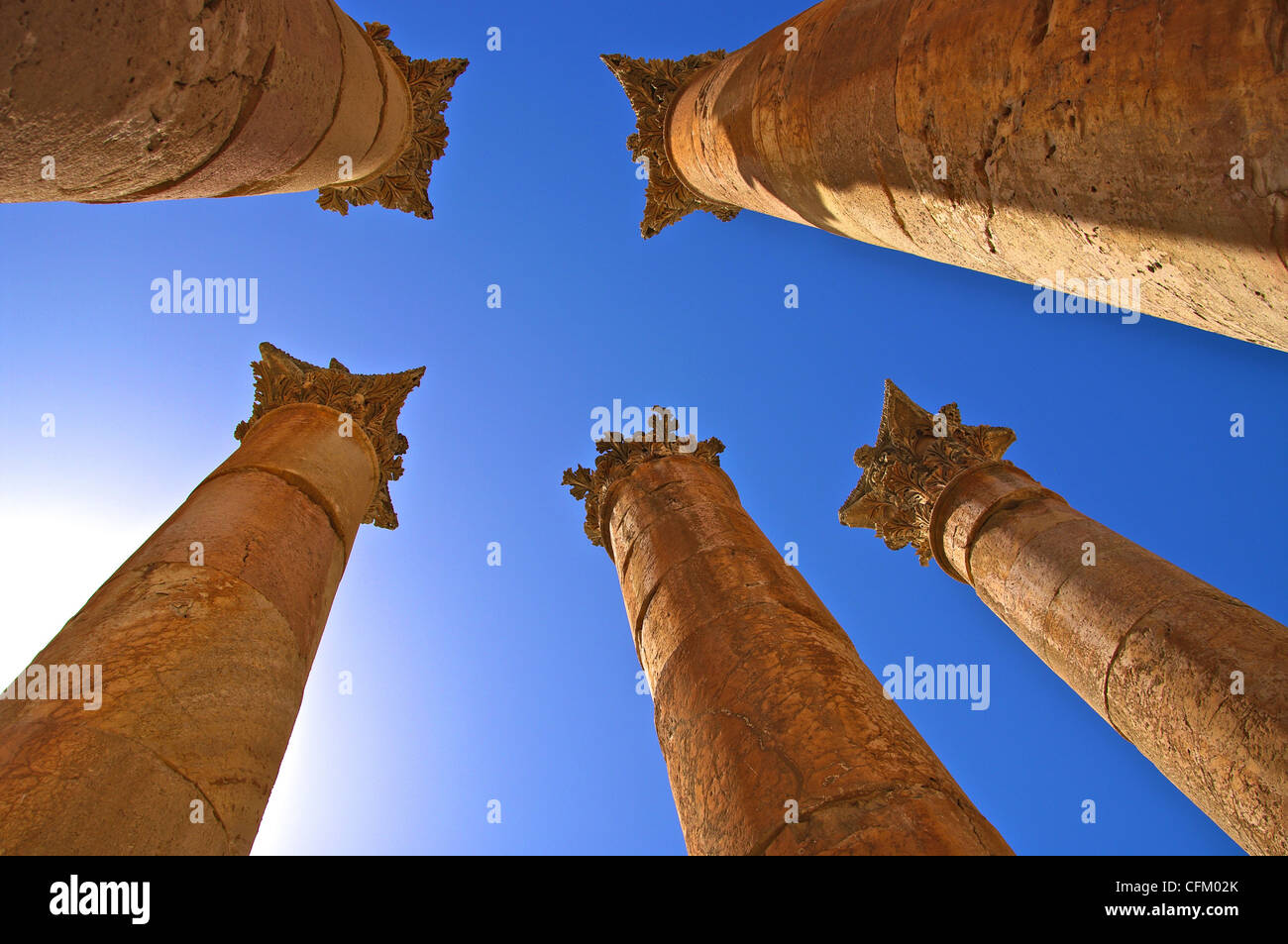 Roman pillars hi-res stock photography and images - Alamy