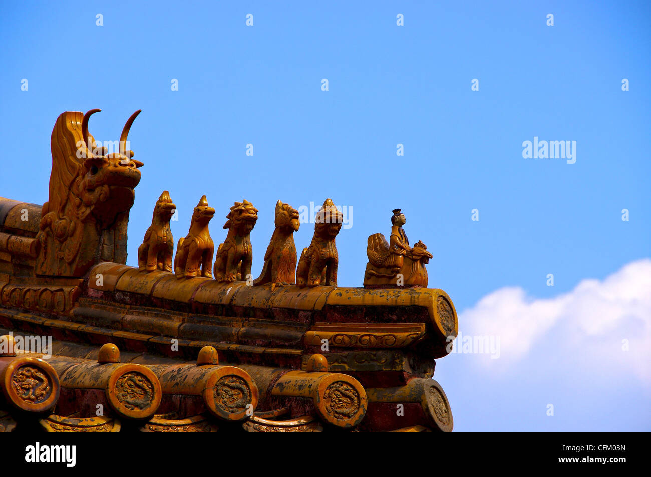 Ancient Chinese Roof Line Stock Photo - Alamy