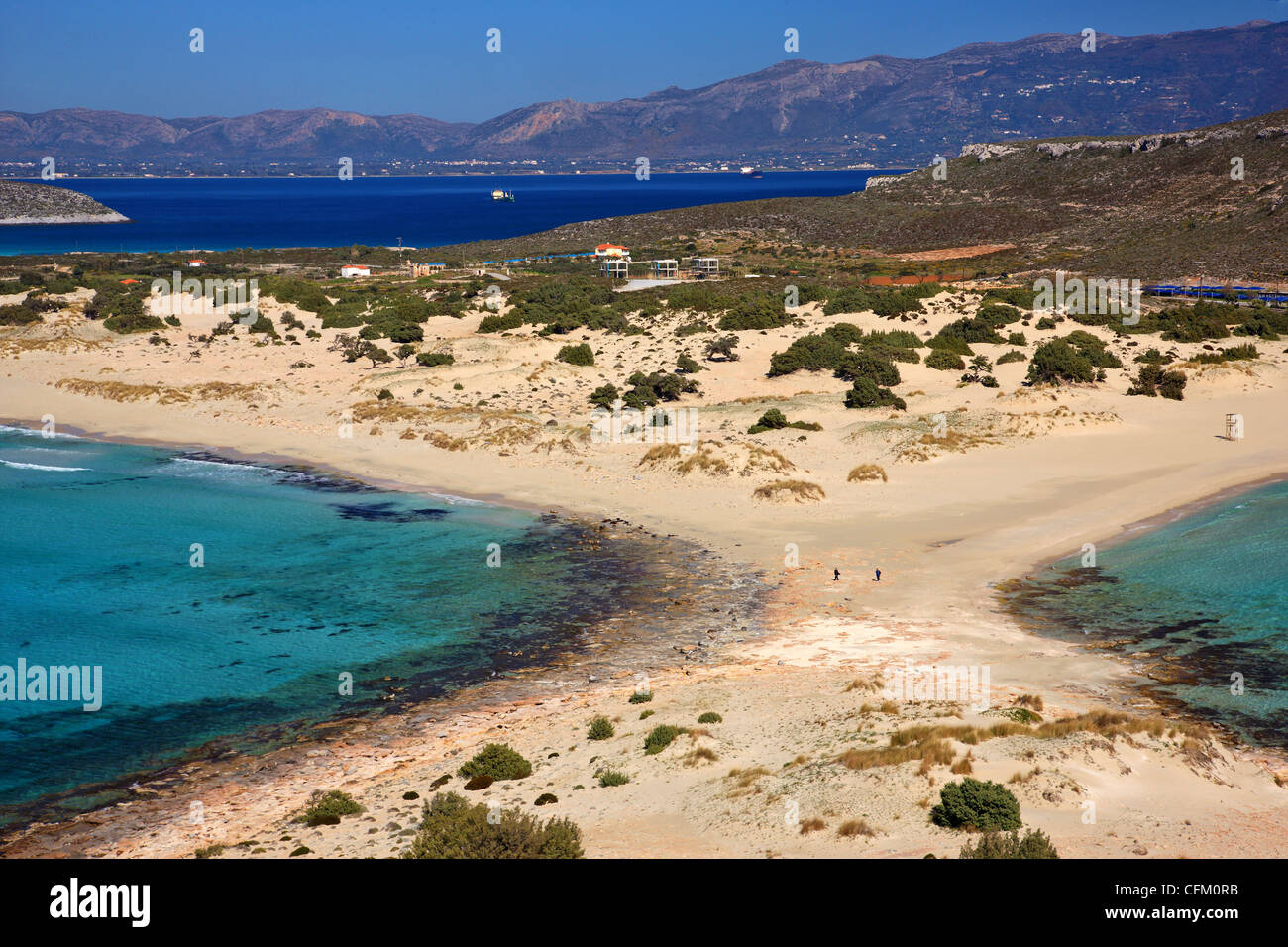 The famous "double" beach known as "Simos" in Elafonisos island ...