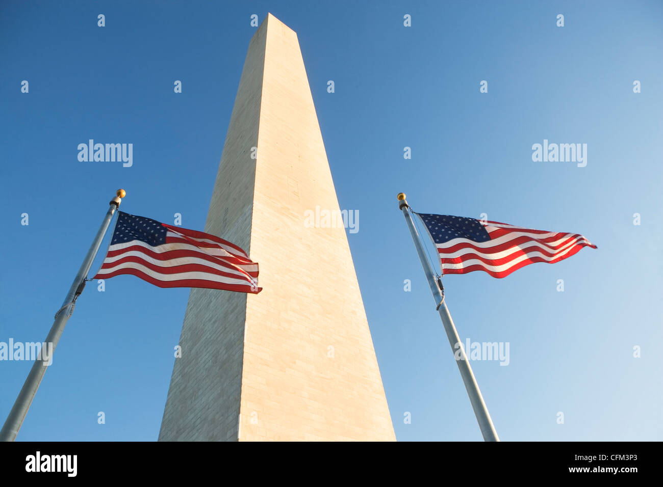 Obelisk american flags hi-res stock photography and images - Alamy