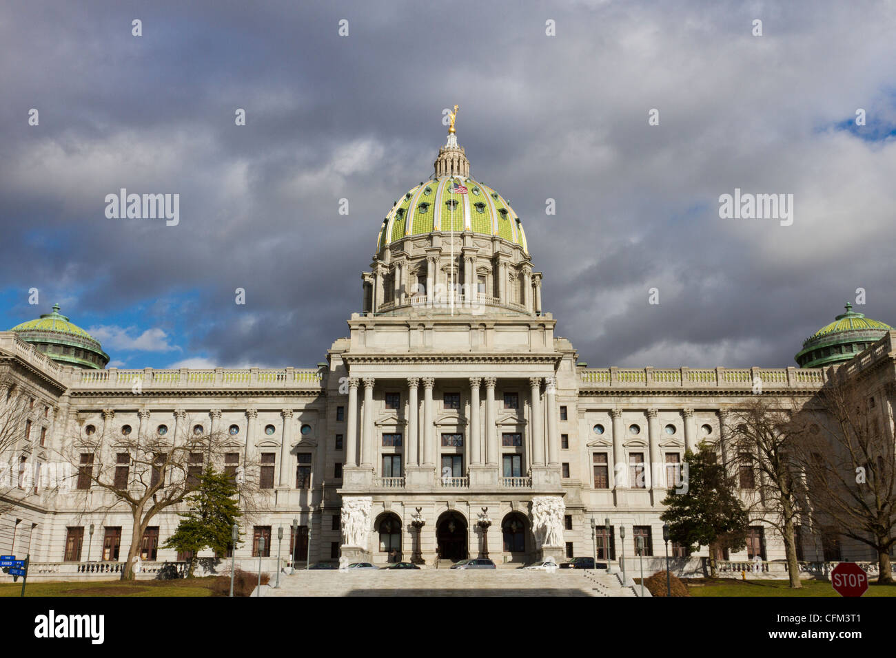 Front of the Pennsylvania state capitol building or statehouse in ...