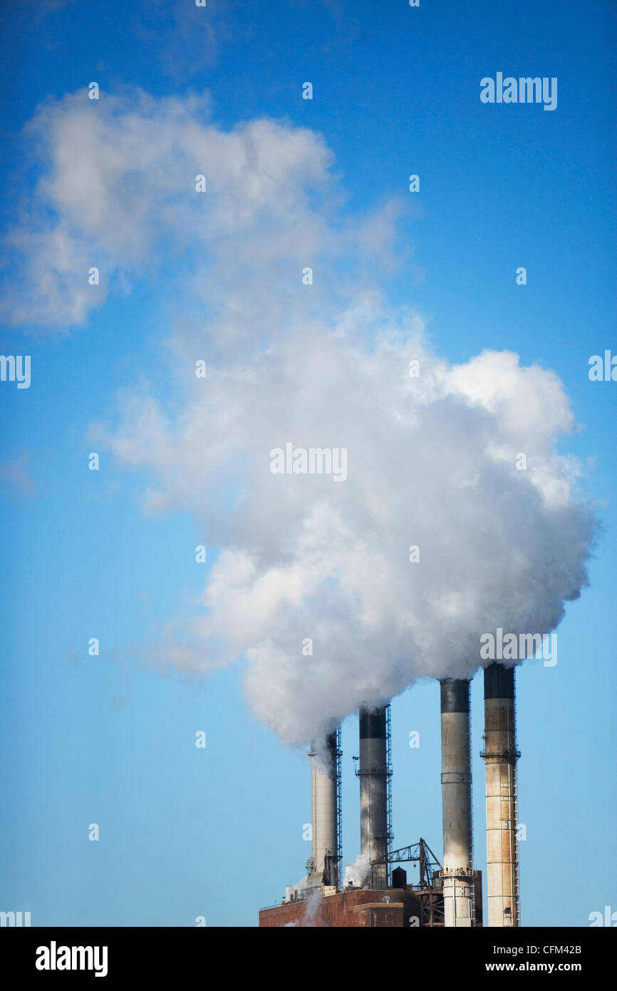 Smoke stack chimney hi-res stock photography and images - Alamy