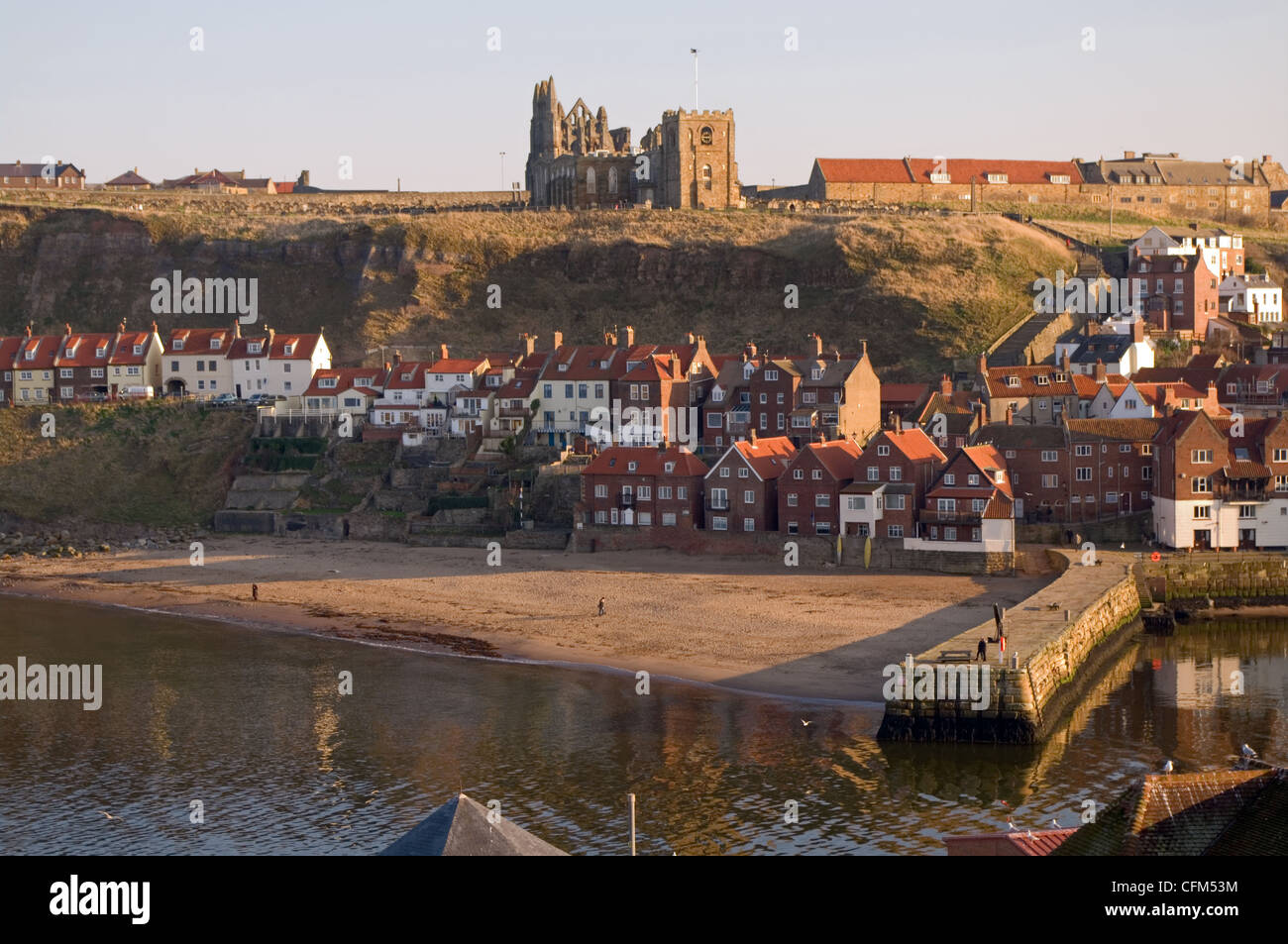 Whitby lower harbour sandy beach hi-res stock photography and images ...