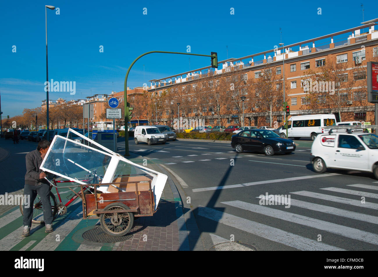 Transporting glass hi-res stock photography and images - Alamy