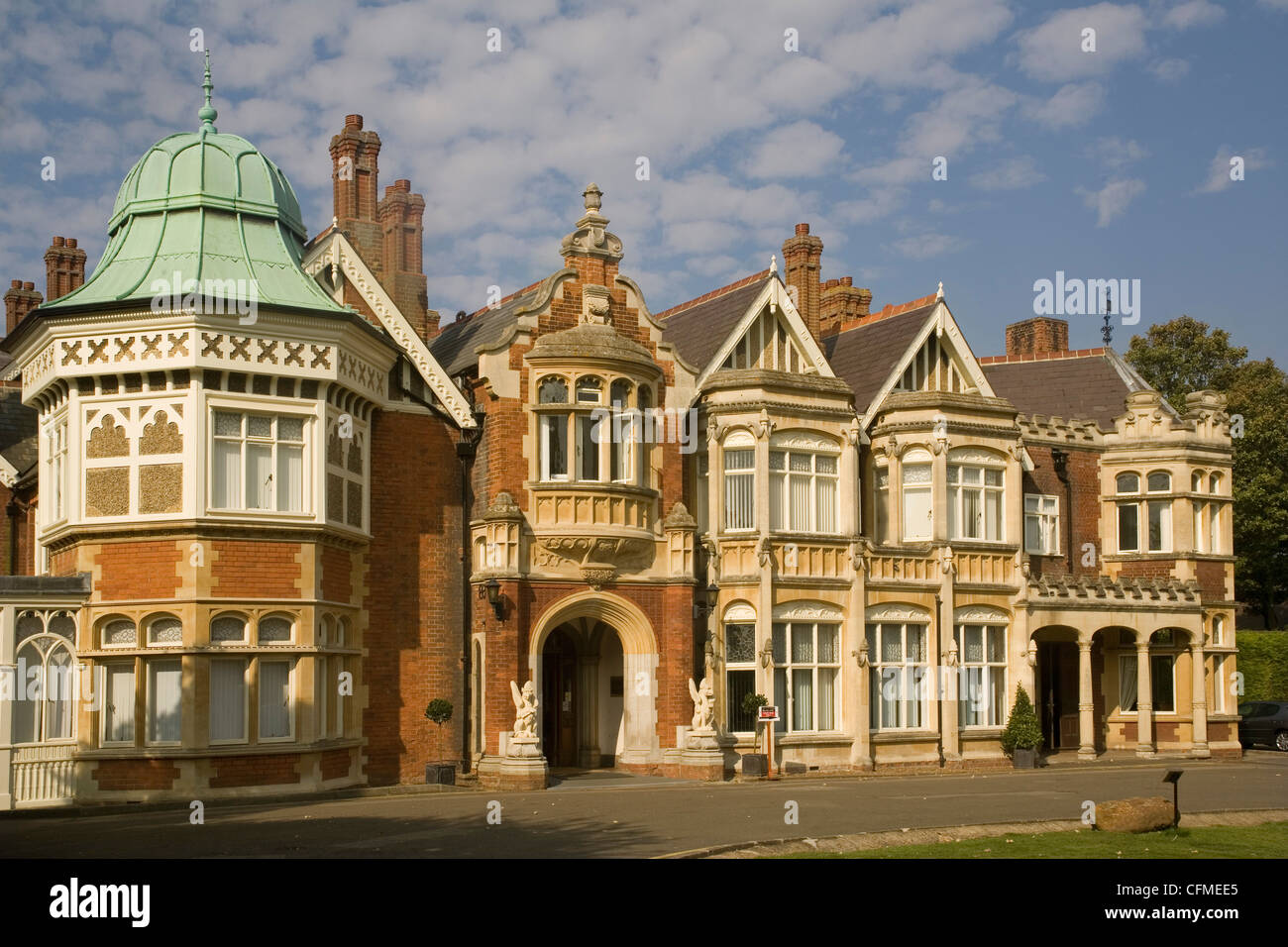 The Mansion, Bletchley Park, the World War II code-breaking centre ...