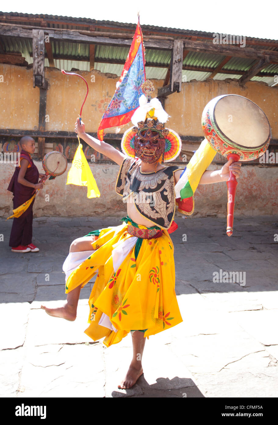 Buddhist monk in costume mask hi-res stock photography and images - Alamy