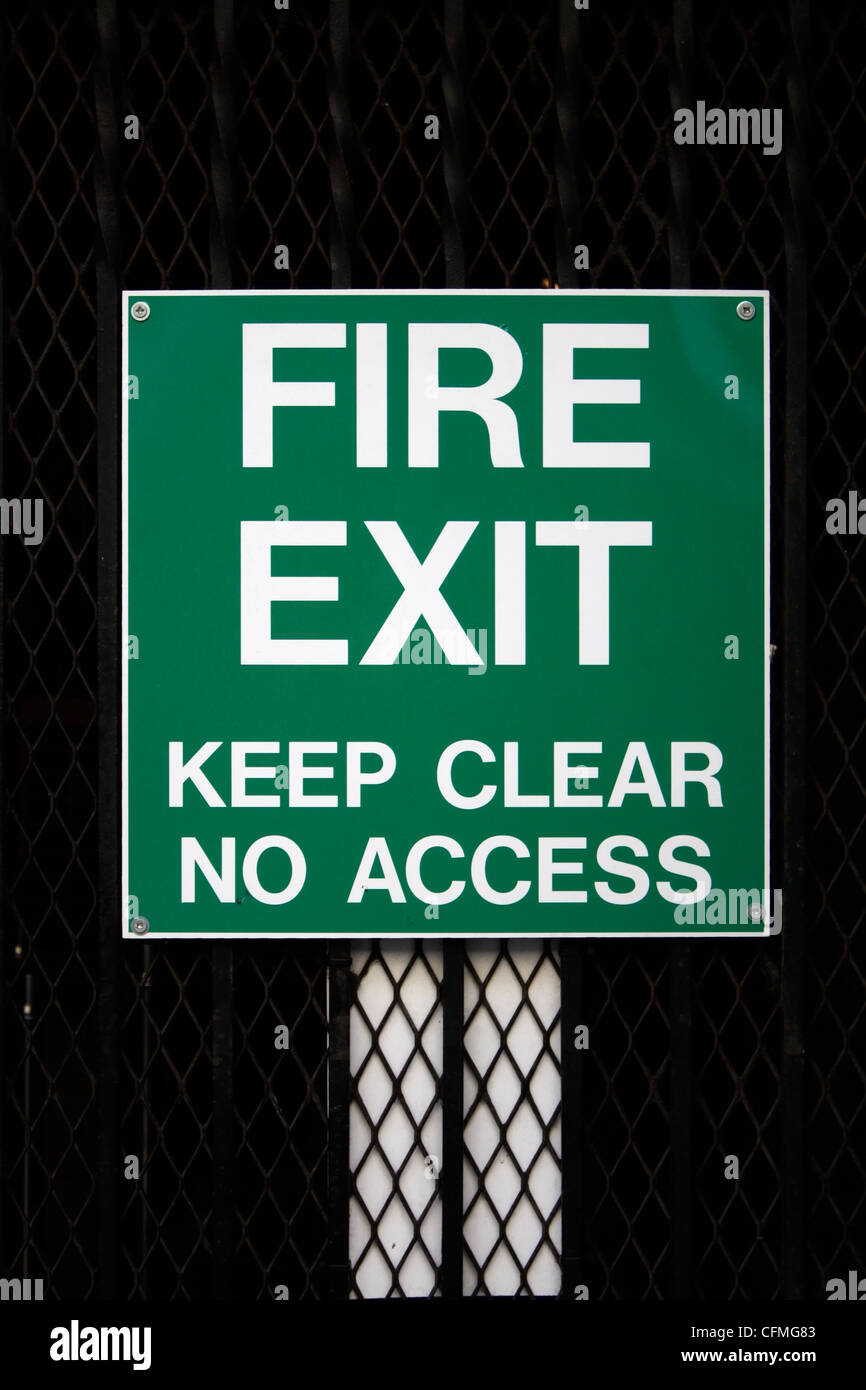 Keep clear fire path hi-res stock photography and images - Alamy