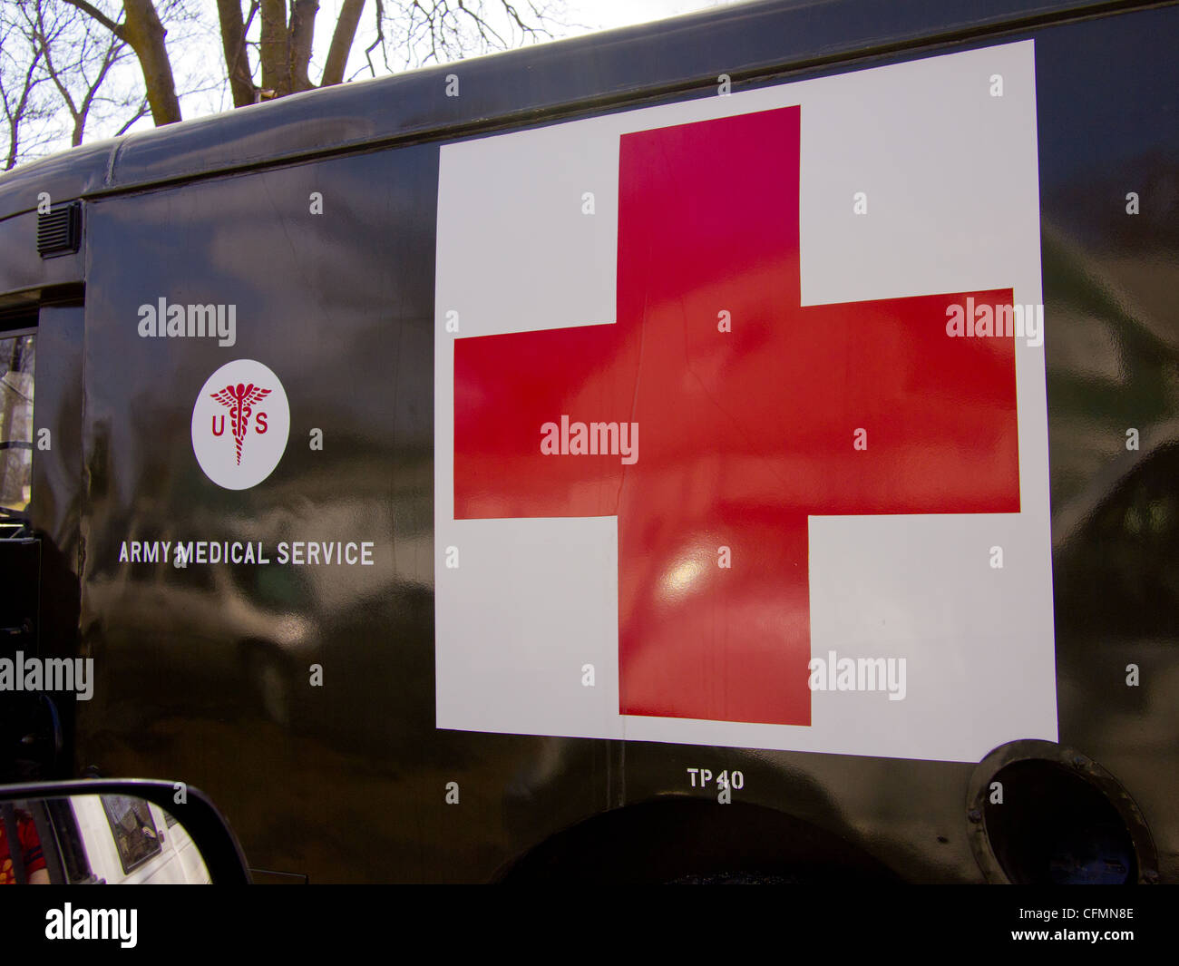 Army Medical Service Mash Vehicle Stock Photo - Alamy