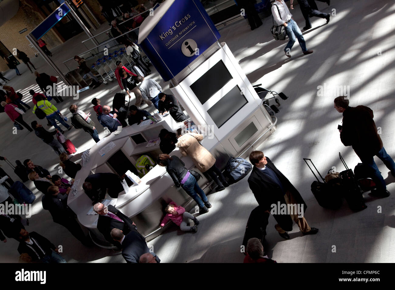 Train station information desk hi-res stock photography and images - Alamy