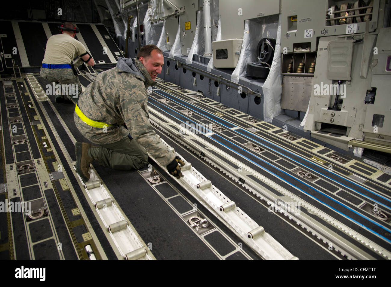 439 airlift control flight hi-res stock photography and images - Alamy
