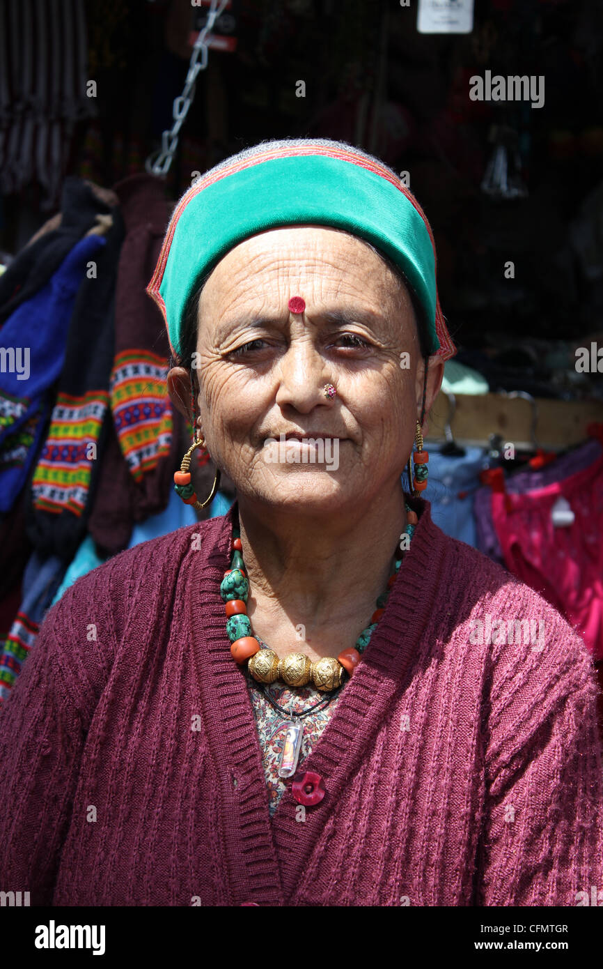 Shopkeeper india hi-res stock photography and images - Alamy