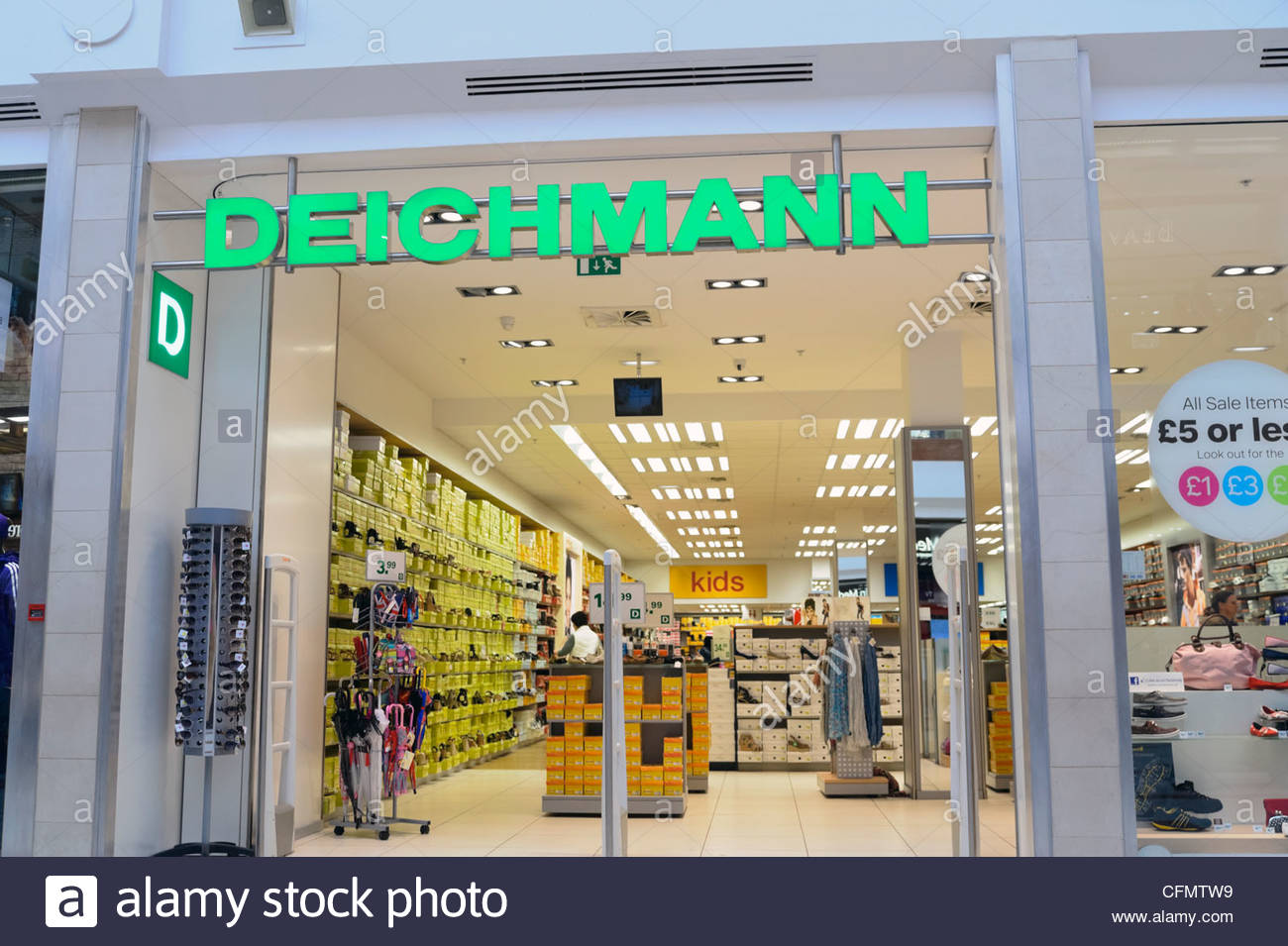 Merry Hill Centre Stock Photos & Merry Hill Centre Stock Images - Alamy