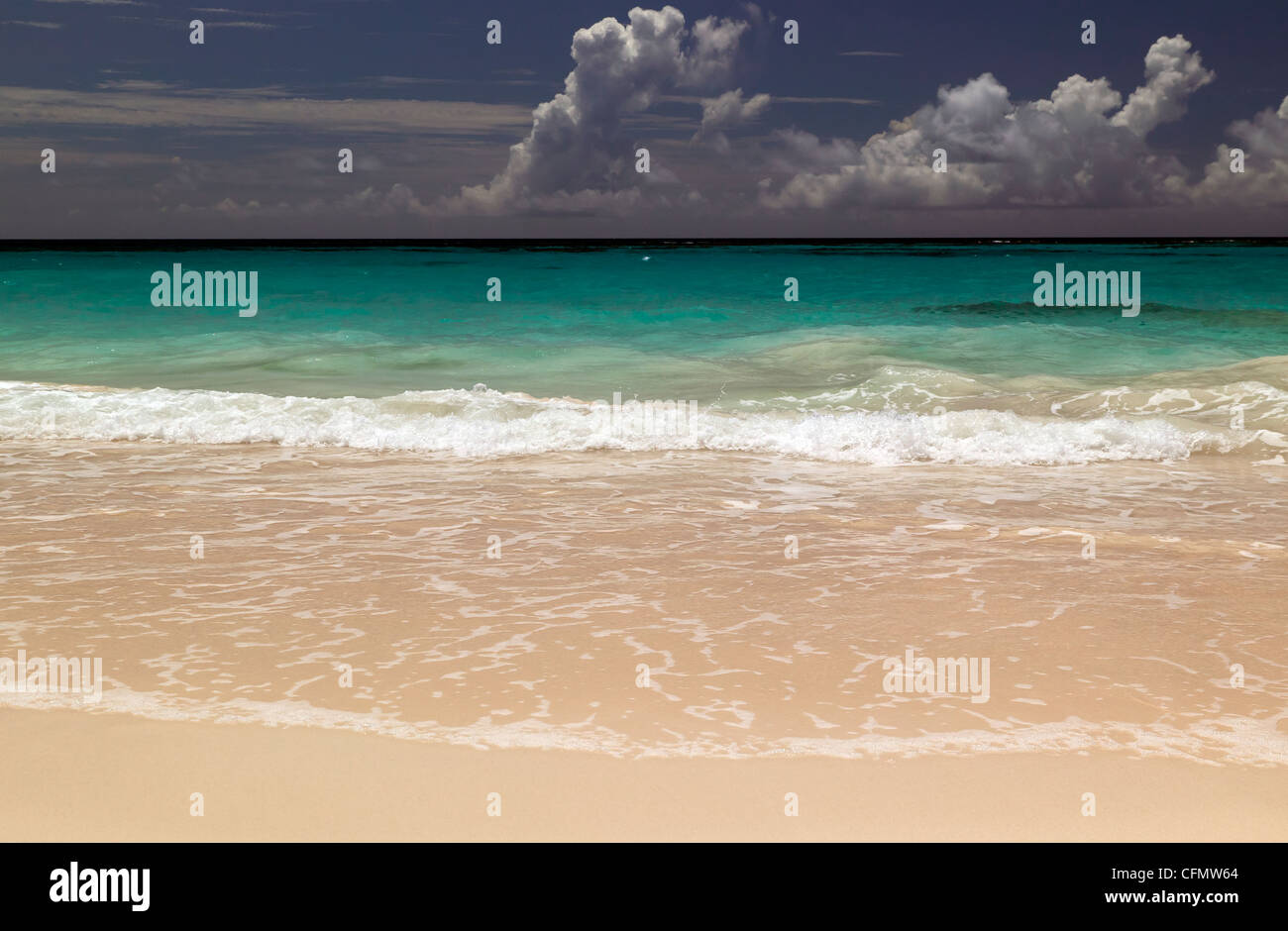 Warwick bermuda hi-res stock photography and images - Alamy