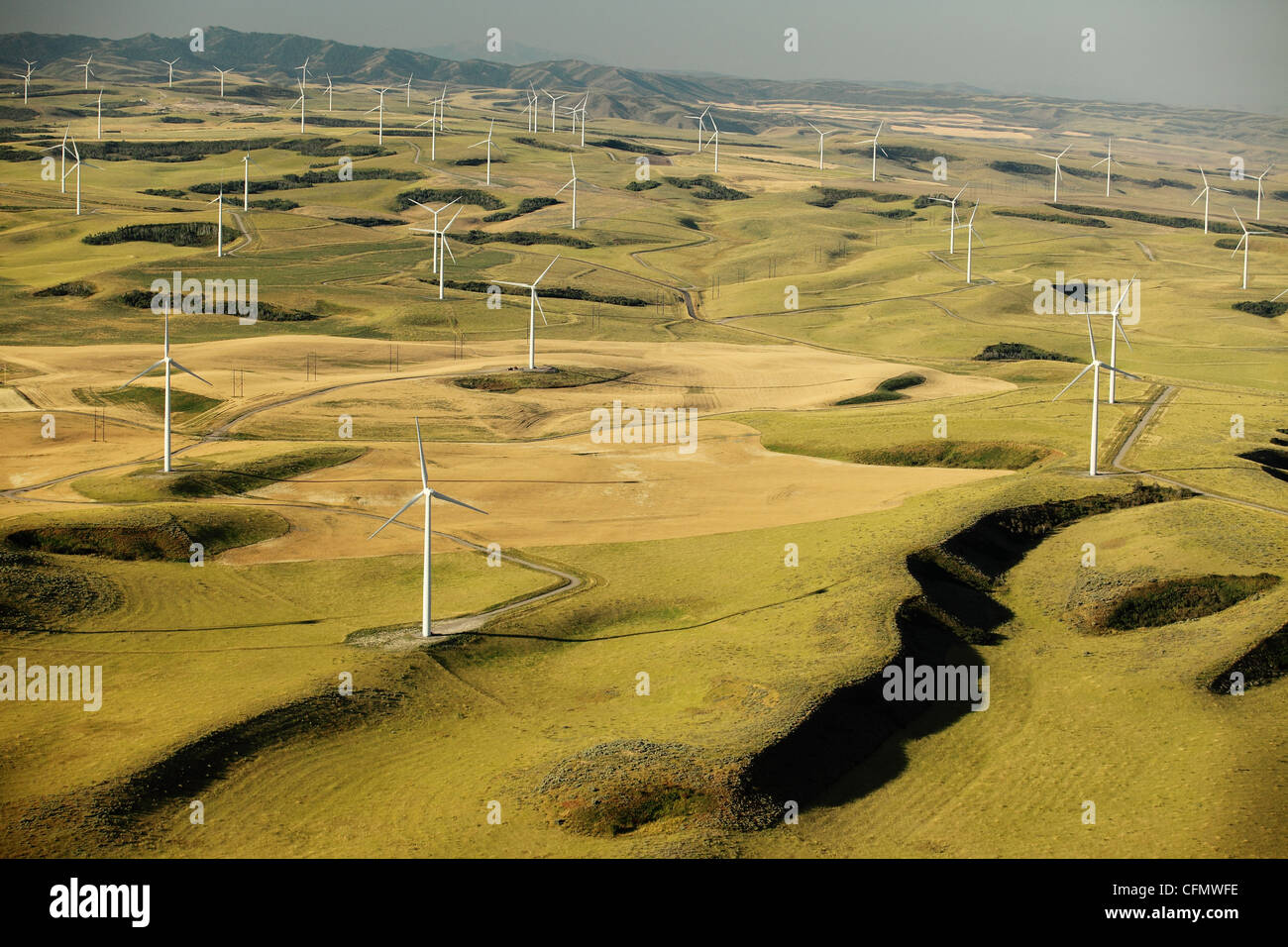 Modern wind farm hi-res stock photography and images - Alamy