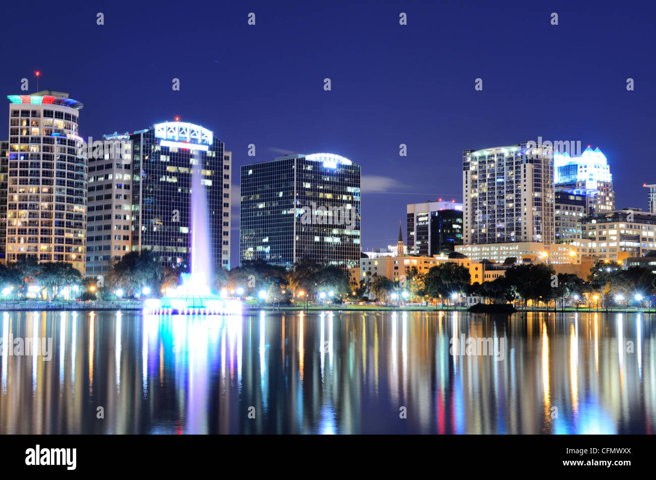Skyline of Downtown Orlando, Florida at Lake Eola Stock Photo - Alamy