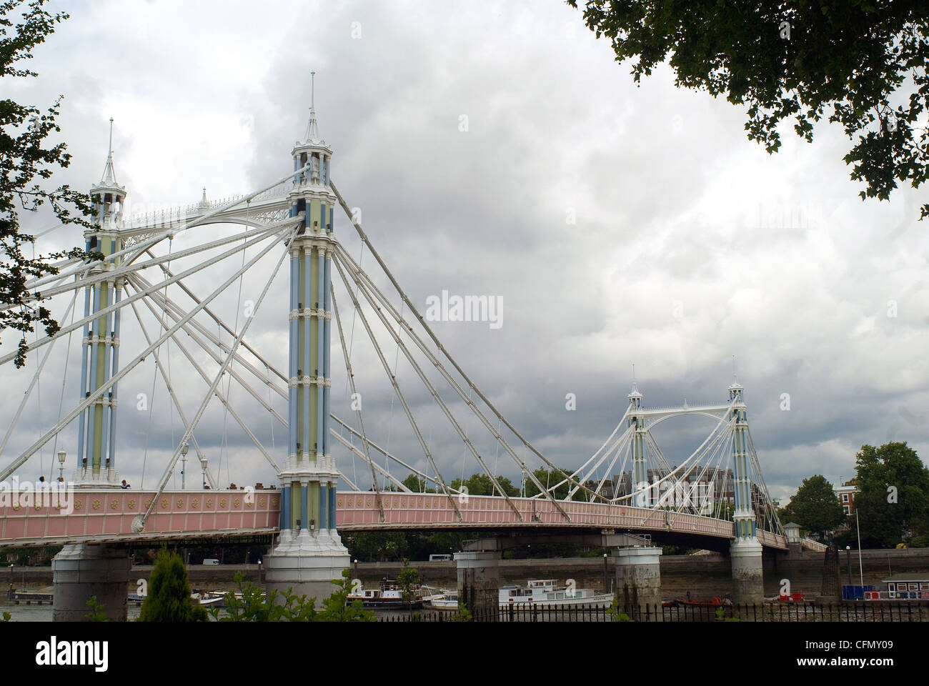 Albert Bridge at the Thames by Chelsea by day Stock Photo - Alamy