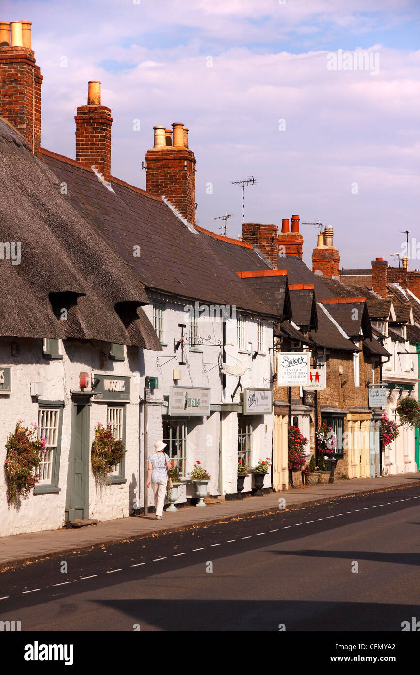 Old shop fronts hi-res stock photography and images - Alamy