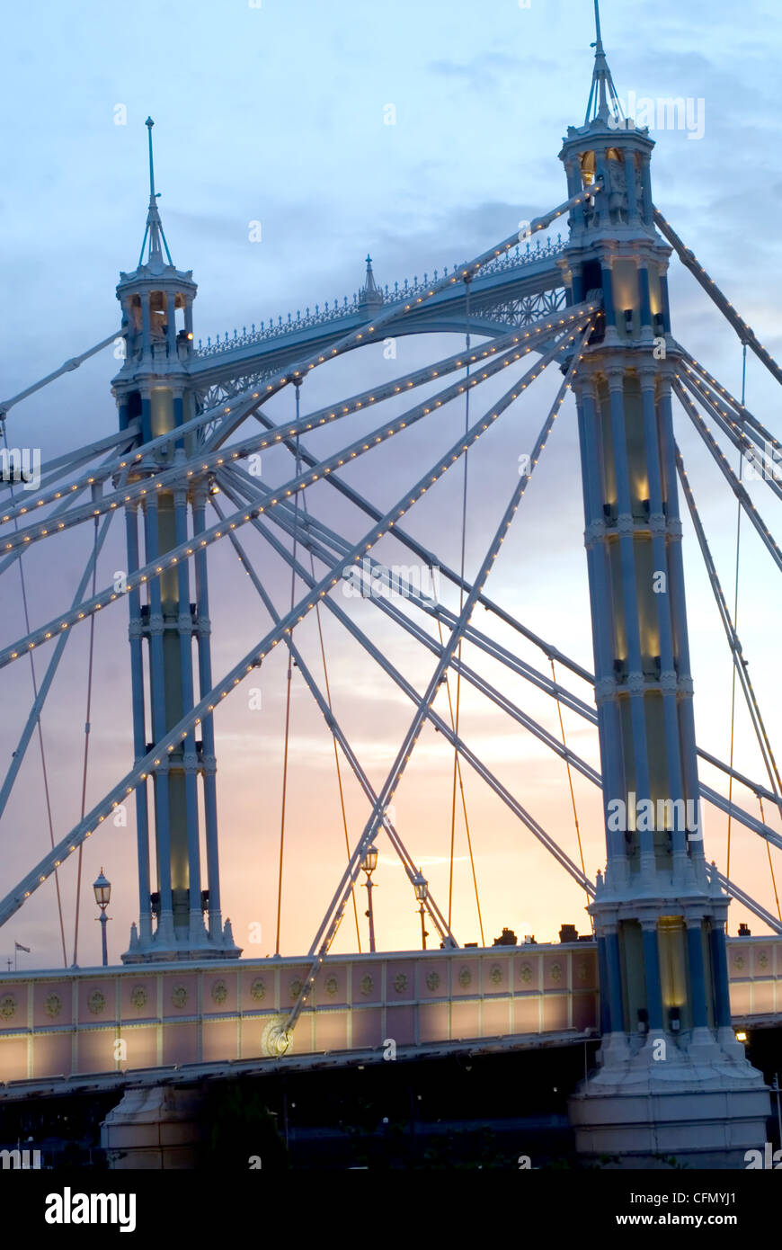 Prince Albert Bridge at the Thames by Chelsea by day Stock Photo - Alamy