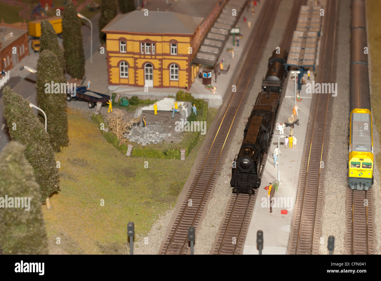 Miniature locomotive hi-res stock photography and images - Alamy