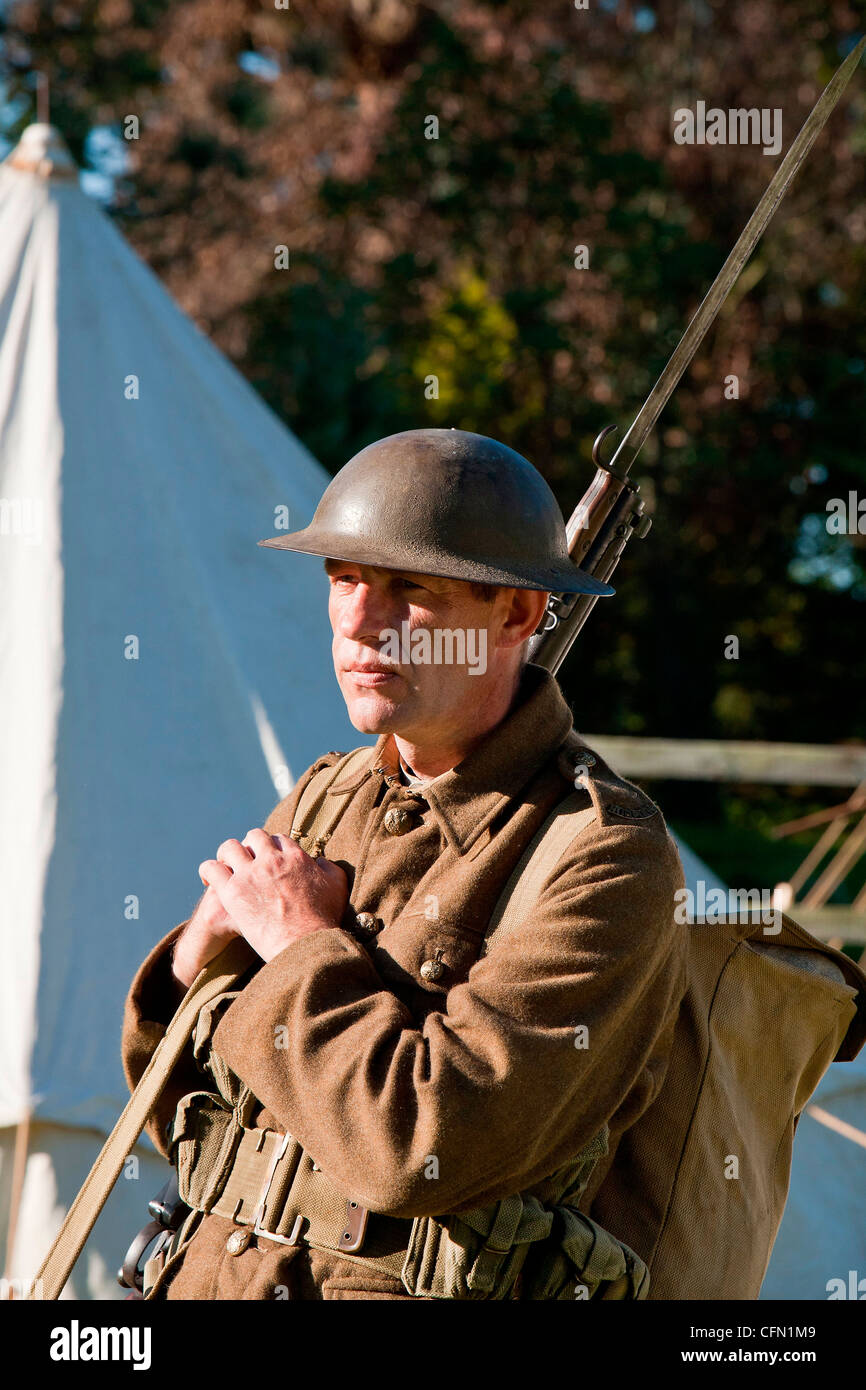 British army soldier hi-res stock photography and images - Alamy