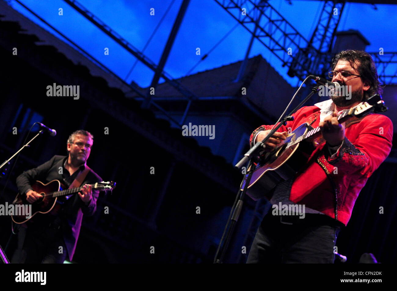 Gypsy band performing Stock Photo - Alamy