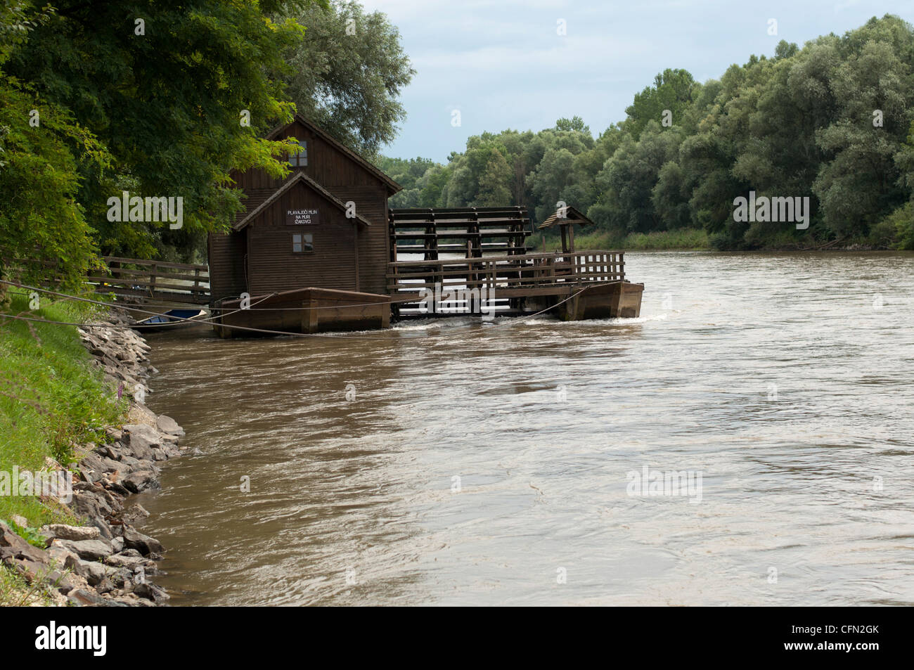Wood mill river hi-res stock photography and images - Alamy