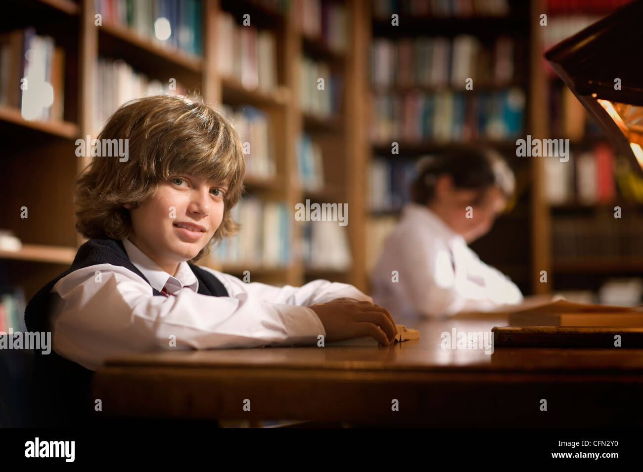Students Reading in Library Stock Photo - Alamy