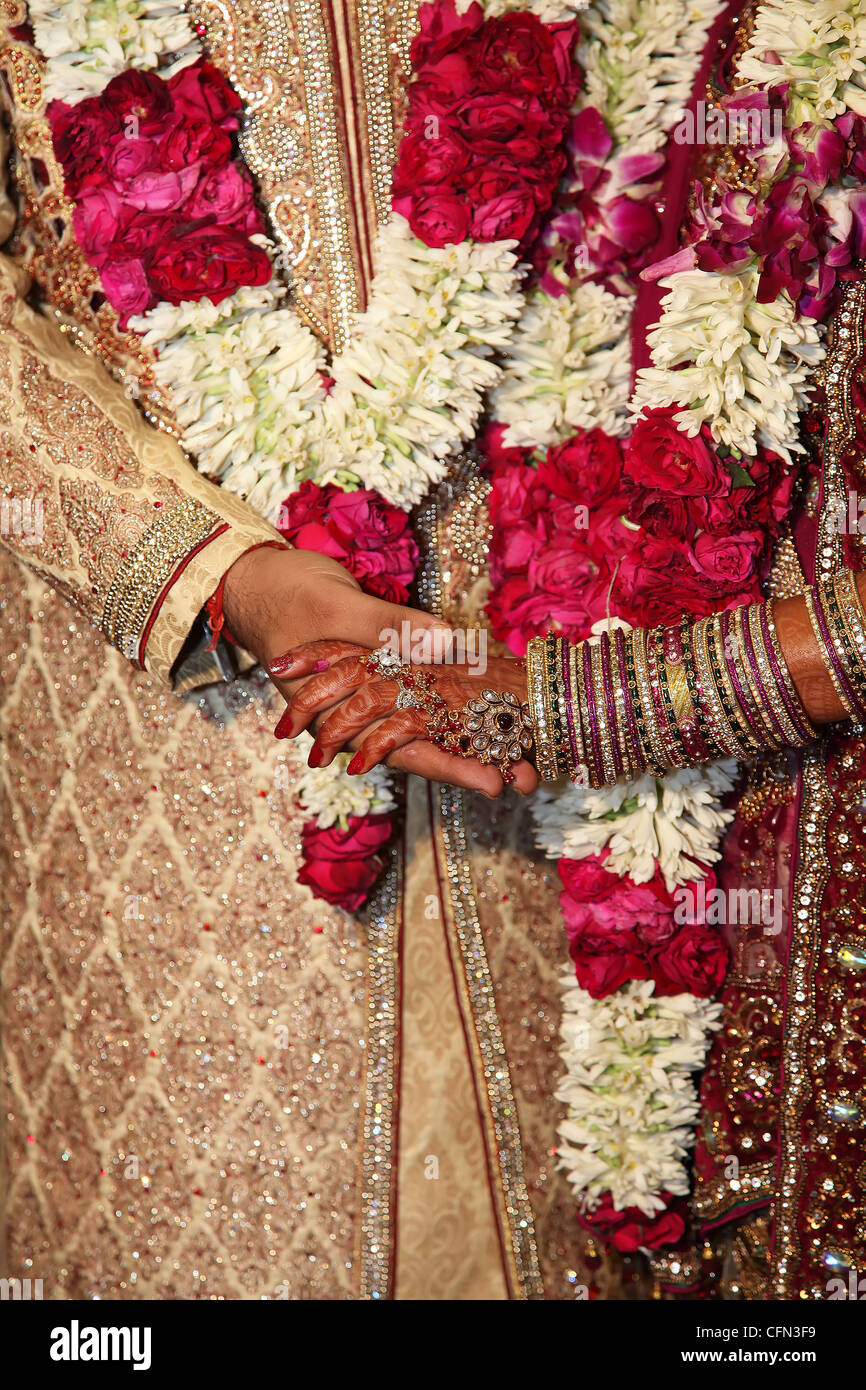 Hindu wedding ceremony Stock Photo - Alamy