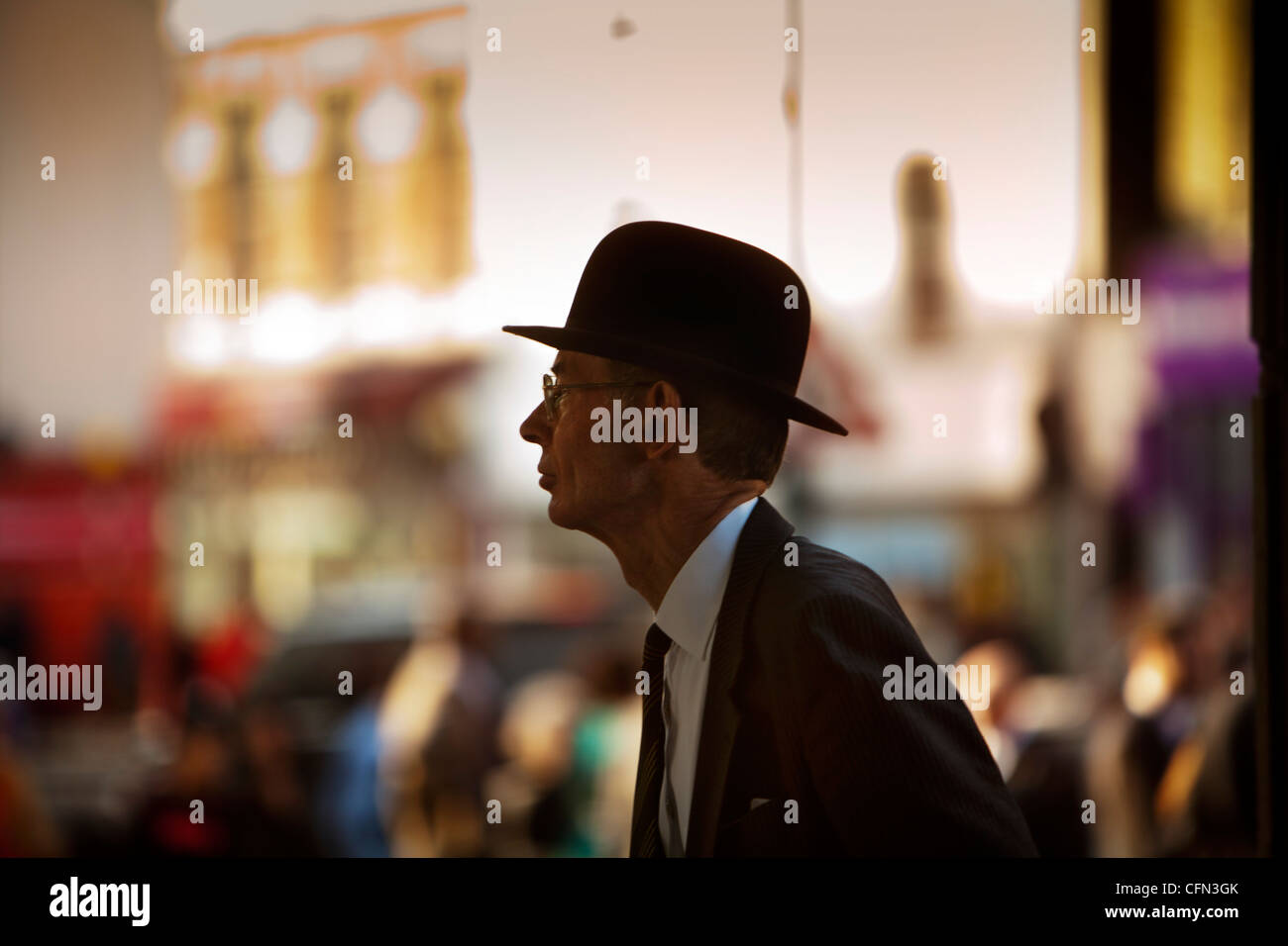 Man male bowler hat hi-res stock photography and images - Alamy