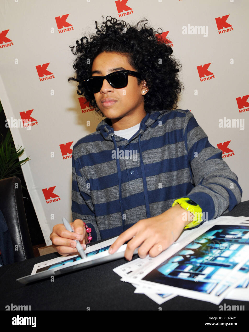 Princeton of Mindless Behavior signs autographs for fans during a meet ...