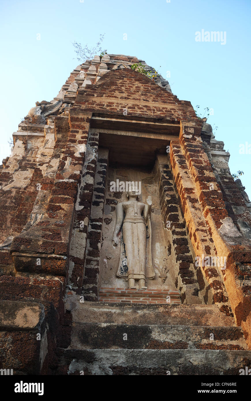 Architectural detail of ancient Buddhist tower Stock Photo - Alamy