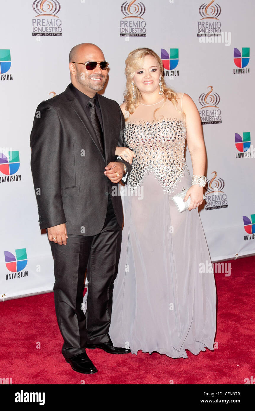 Guests Univision's Premio Lo Nuestro a La Musica Latina Awards at ...