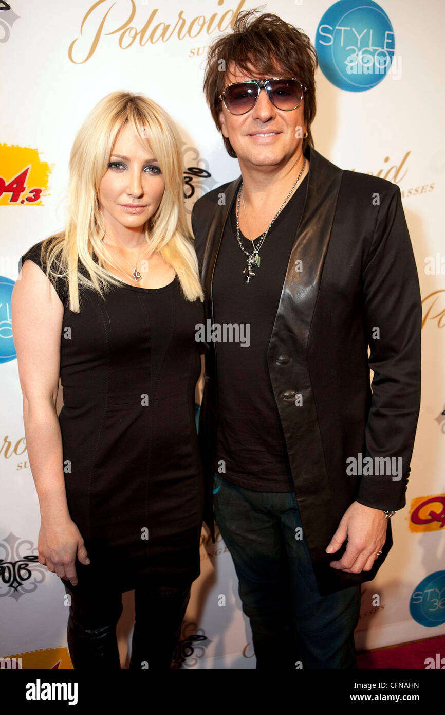 Nikki Lund and Richie Sambora Mercedes-Benz IMG New York Fashion Week ...